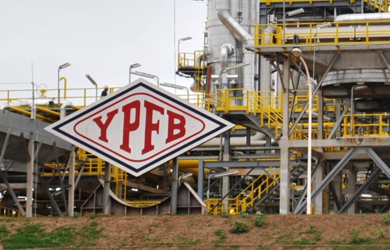 Presidente Zelaya destaca logros de YPFB durante la gestión 2021 – BolNews