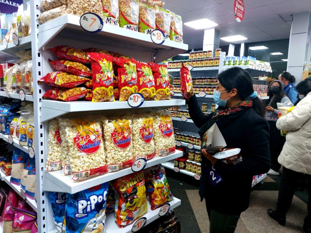 Ofertan variedad de productos “Hecho en Bolivia” en nuevo supermercado ...